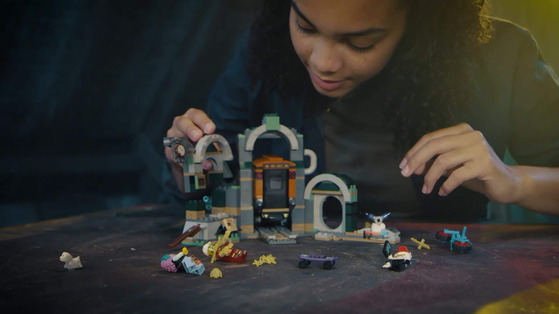 LEGO® Hidden Side™ 70430 Le métro de Newbury - Lego - Achat & prix | fnac